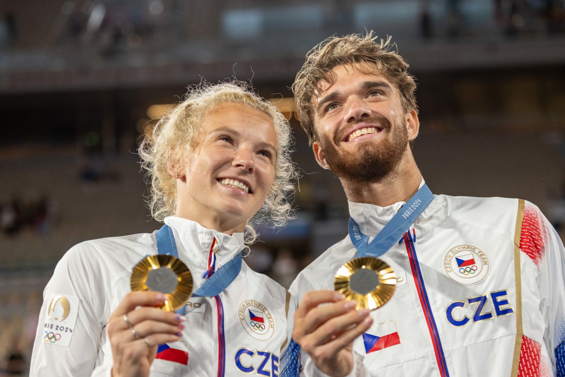 Tomas Machac and Katrina Siniakova respond after being asked if they ...