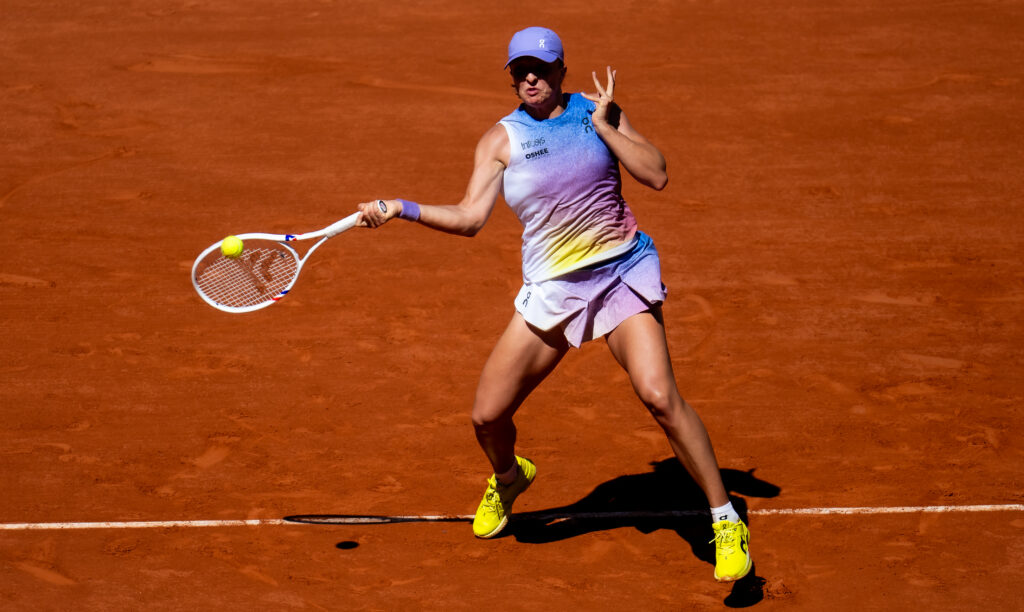 Tim Henman noticed something concerning about Iga Swiatek immediately ...