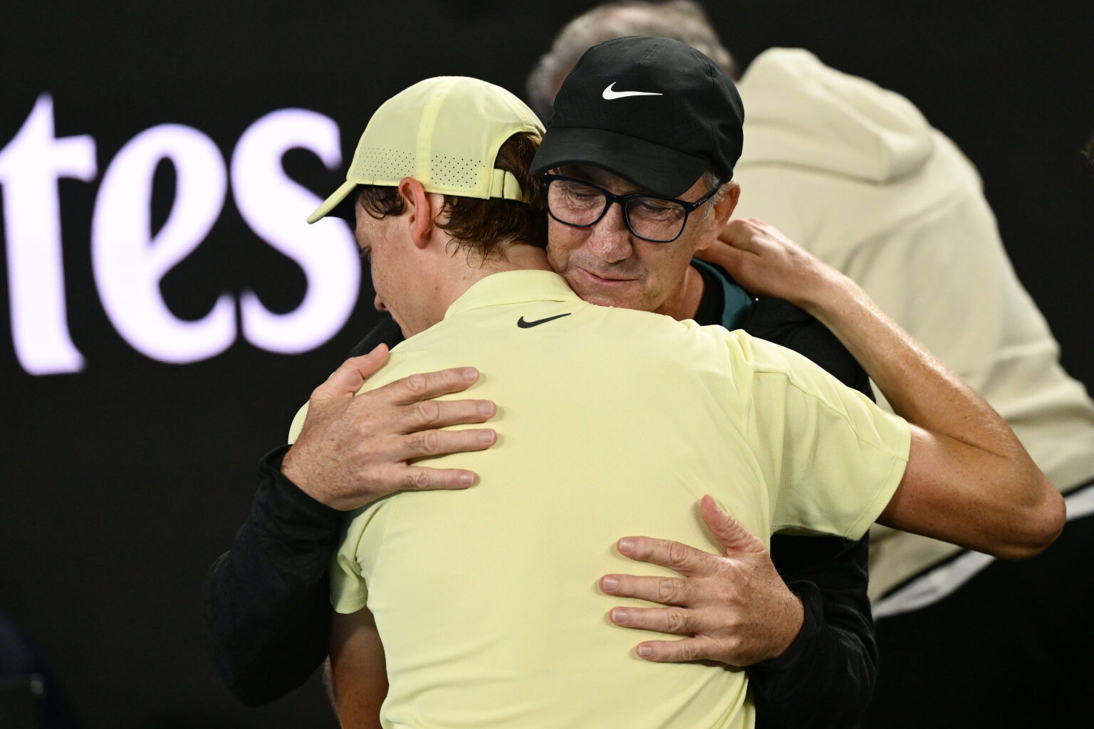 Jannik Sinner shares update on if Darren Cahill will continue as his ...