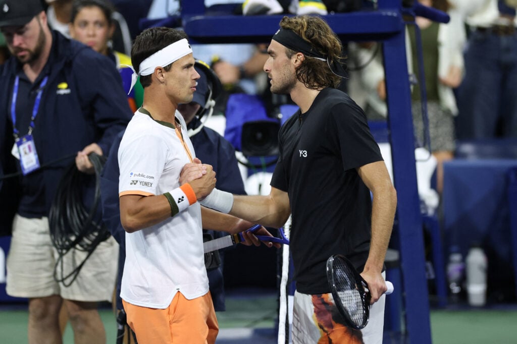 Daniel Altmaier gives his verdict on Stefanos Tsitsipas' conduct after ...
