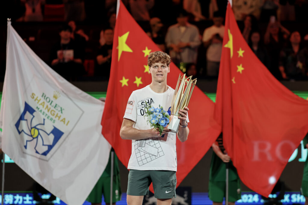 Jannik Sinner reacts to having a statue of himself built in Shanghai ...