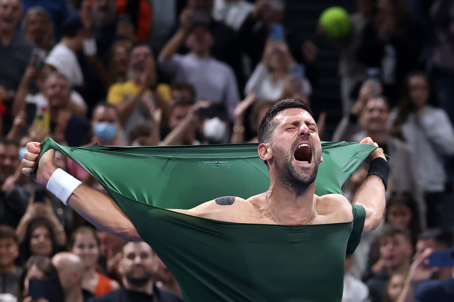 Novak Djokovic has a route to break one of Roger Federer's all-time ...