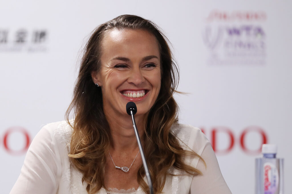 Martina Hingis states why it is 'impossible' for her to coach on the ...