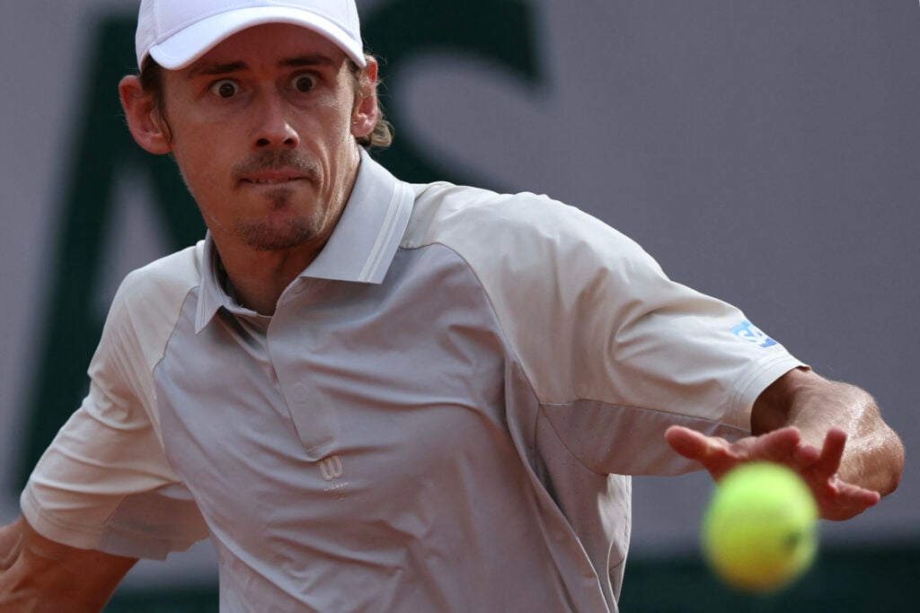Confused Alex de Minaur in situation he's never been in ever before ...